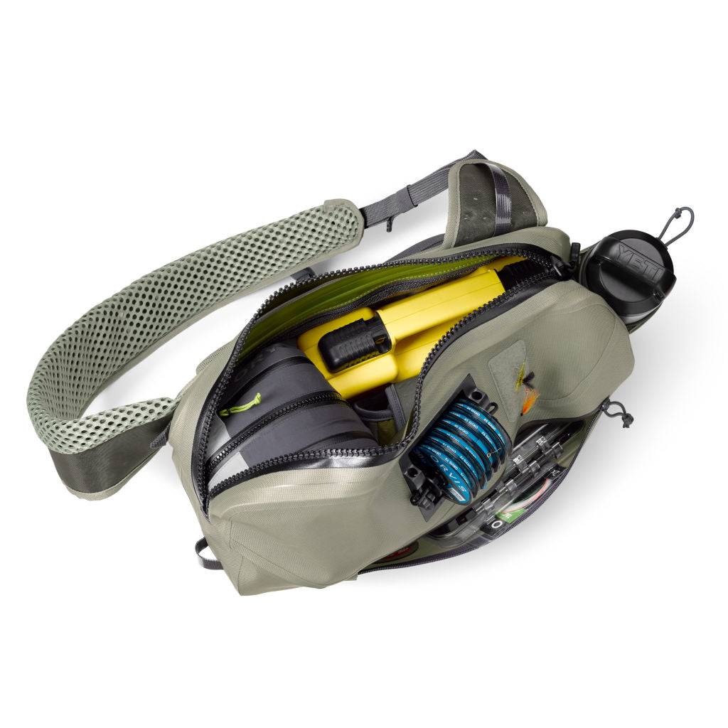 PRO Waterproof Sling 14L | Waterproof Fly Fishing Gear – Orvis UK